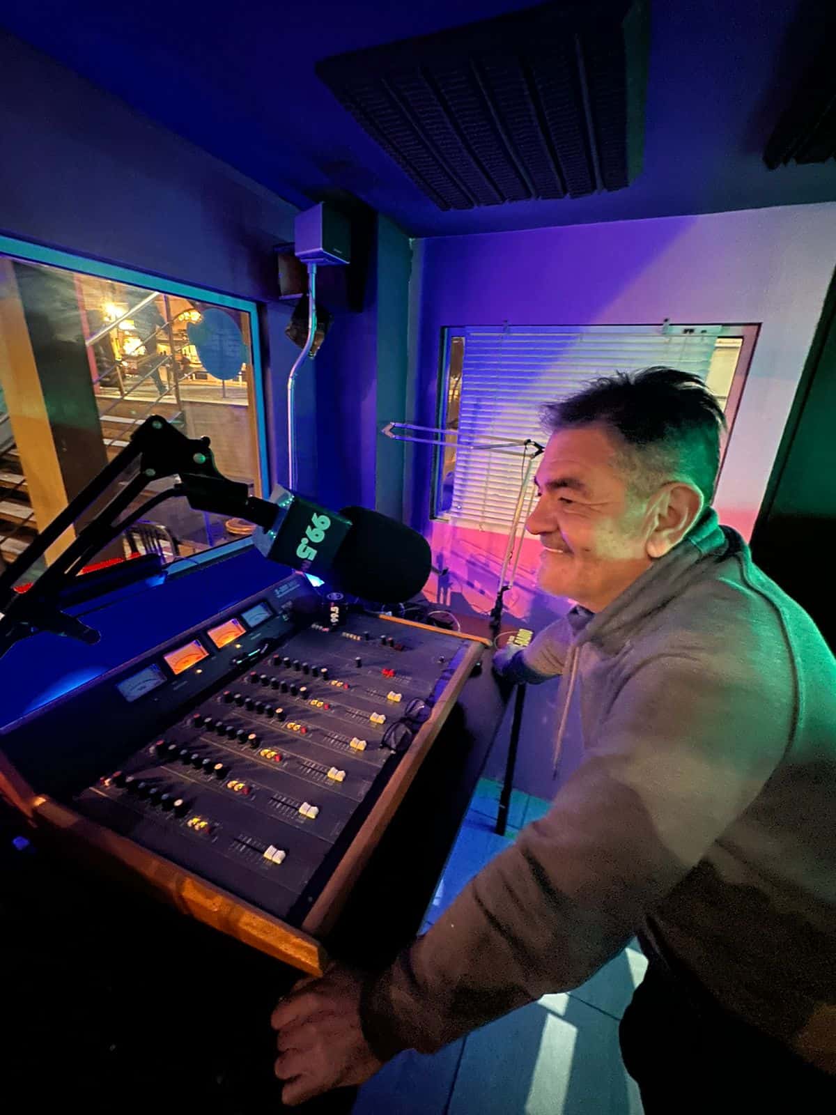 Fresh 99.5 FM, la radio electrónica que es tendencia del verano | Punto ...