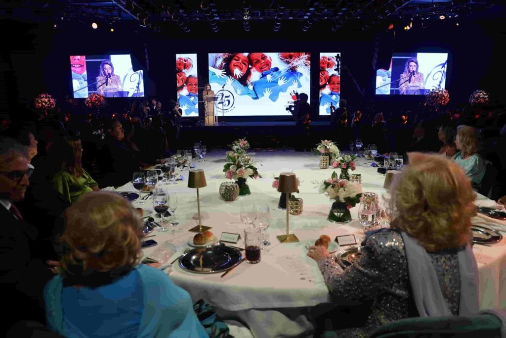 Se viene la 11ma Mar del Plata Fashion Week a beneficio de FUNDAMI ...
